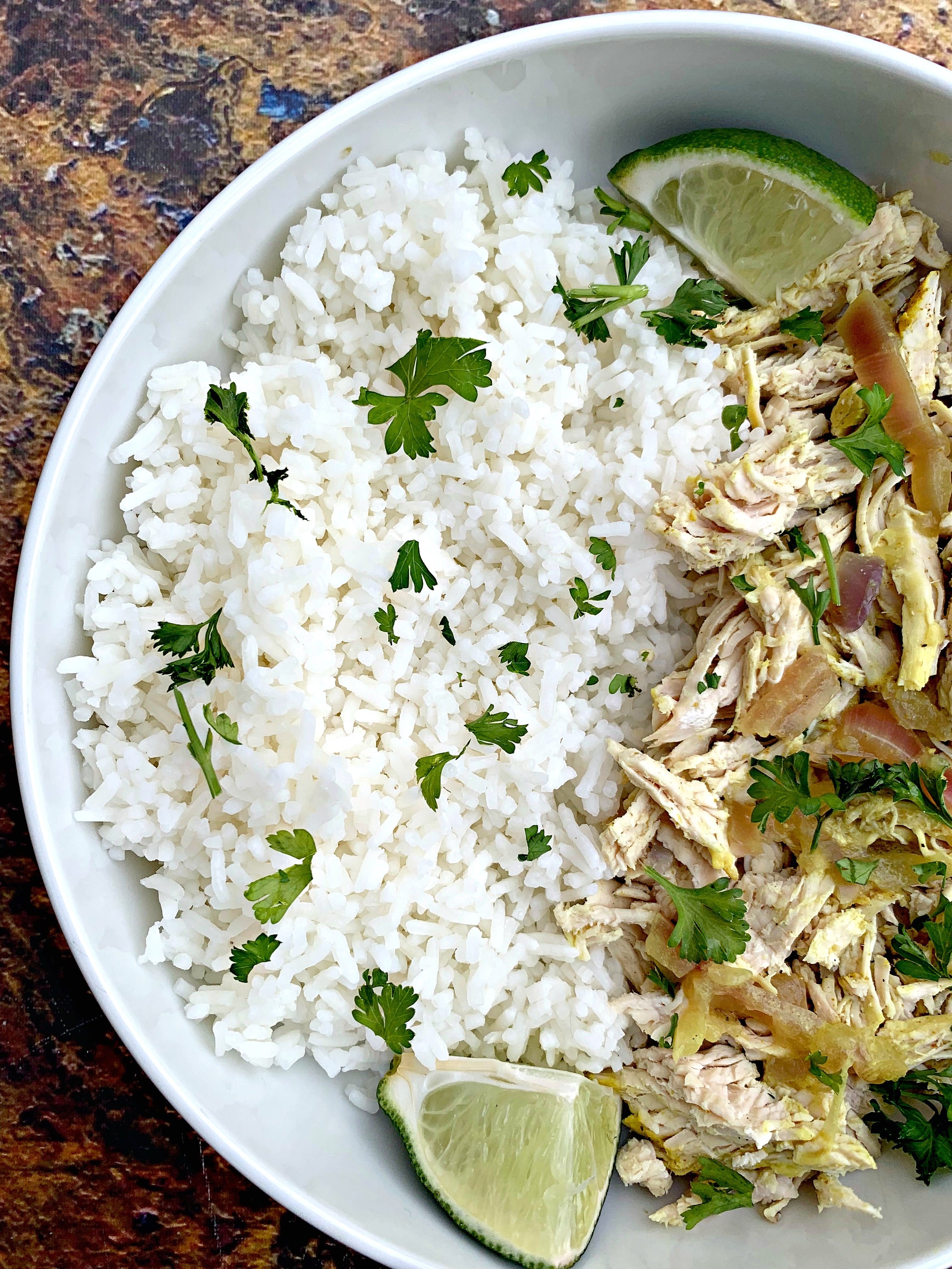 Slow-Cooker Shredded Chicken and Curry Rice Bowls