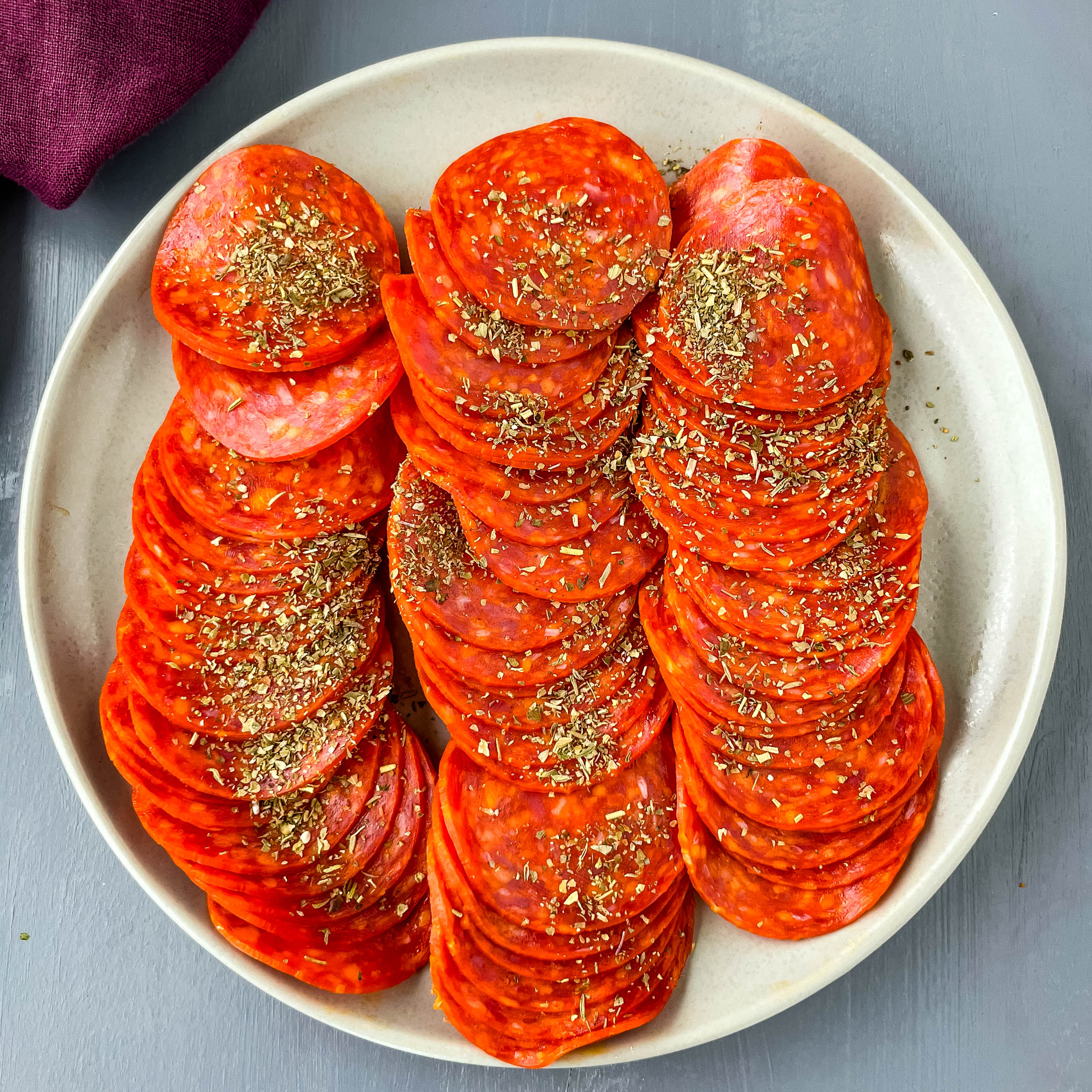 Easy Crispy Pepperoni Chips