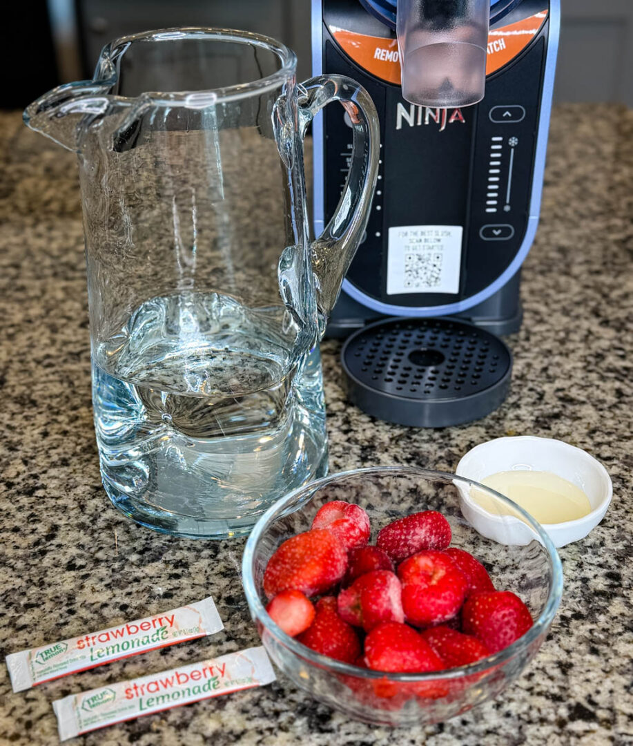 Ninja Slushi Strawberry Lemonade Slush